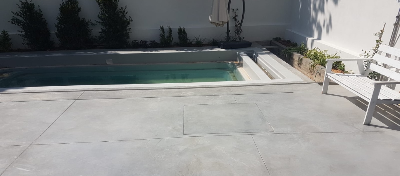 Neptune Flow - תעלת ניקוז נסתרת מלבנית ומעוצבת לגינה מאלומיניום ...