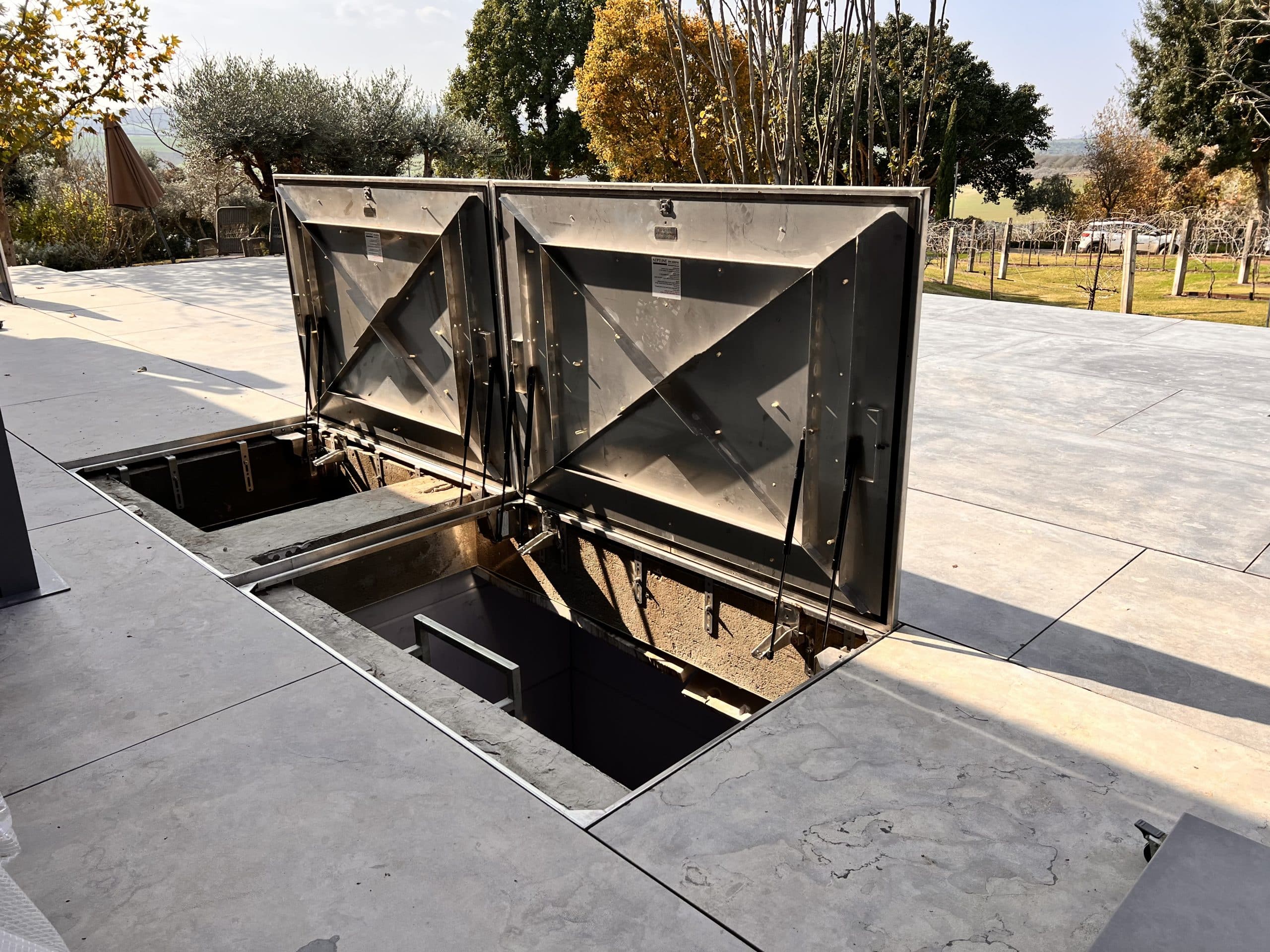 Double Cover | Neptune Metalworking Solutions