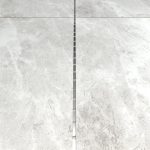 Neptune Flow - תעלת ניקוז נסתרת מלבנית ומעוצבת לגינה מאלומיניום ...